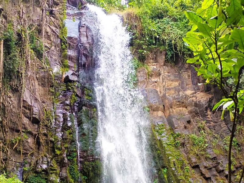 Njine Kabia Falls - HIKE CENTRAL – NYERI